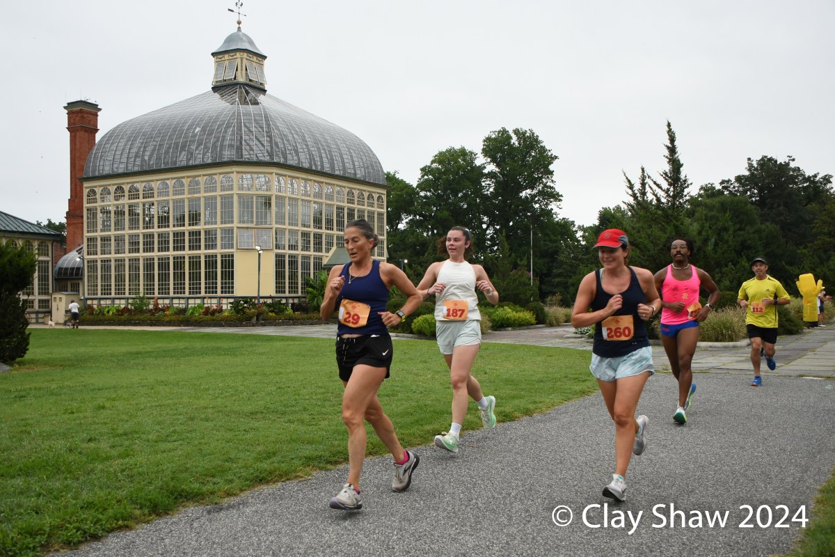 Vidaver and Larson Conquer Dreaded Druid Hills 10K – Runner's Gazette